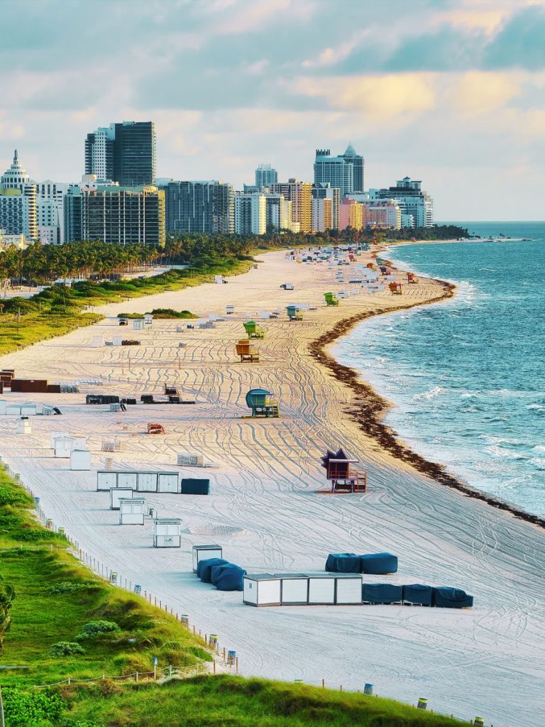 Where to Stay in Miami in 2026 - Sleepy Globetrotter