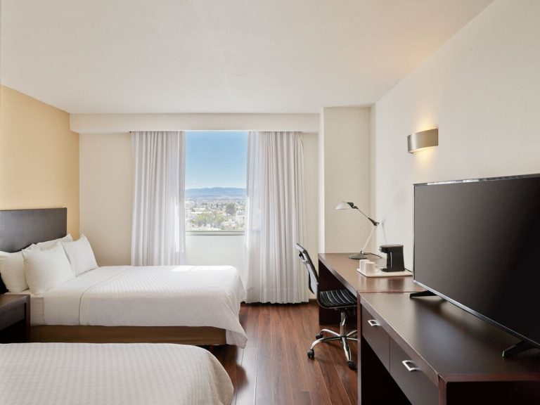 Where to Stay in Durango? - Sleepy Globetrotter